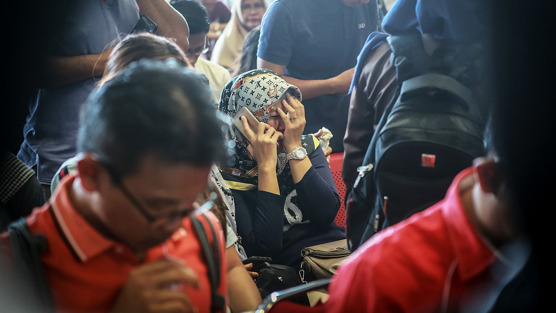 Lion Air flight, 189 on board, crashes into sea off Indonesia | abc10.com