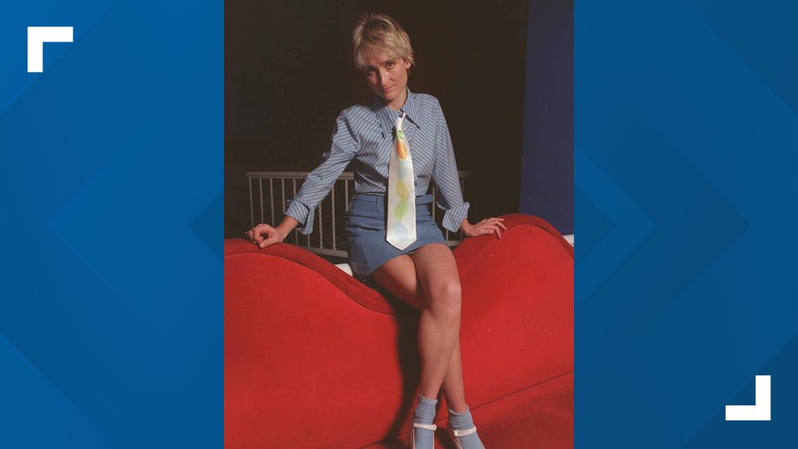 Singer-songwriter Jill Sobule dies at 66 in house fire | abc10.com