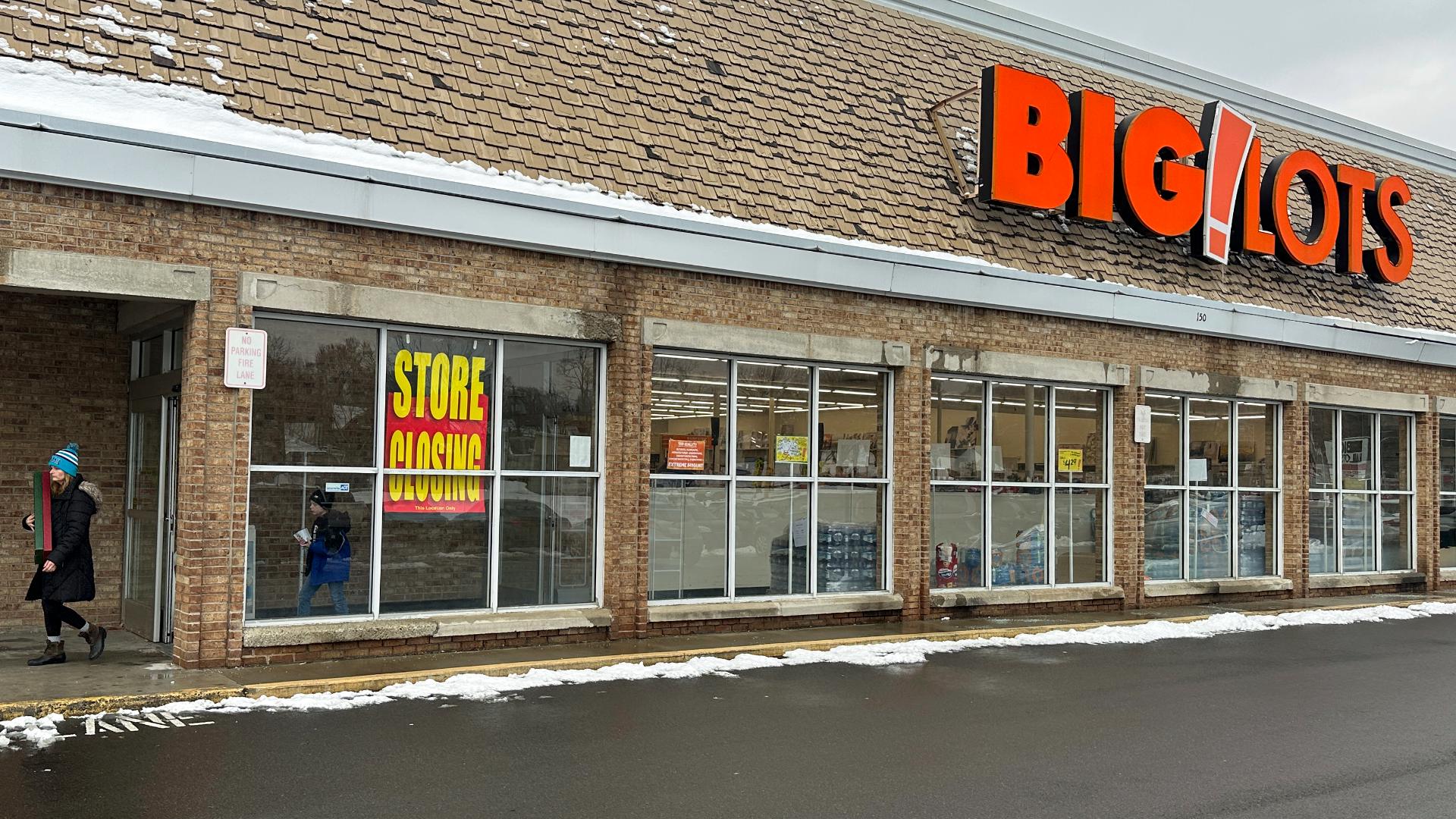 Big Lots stores staying open: Full list of 200 locations likely to ...