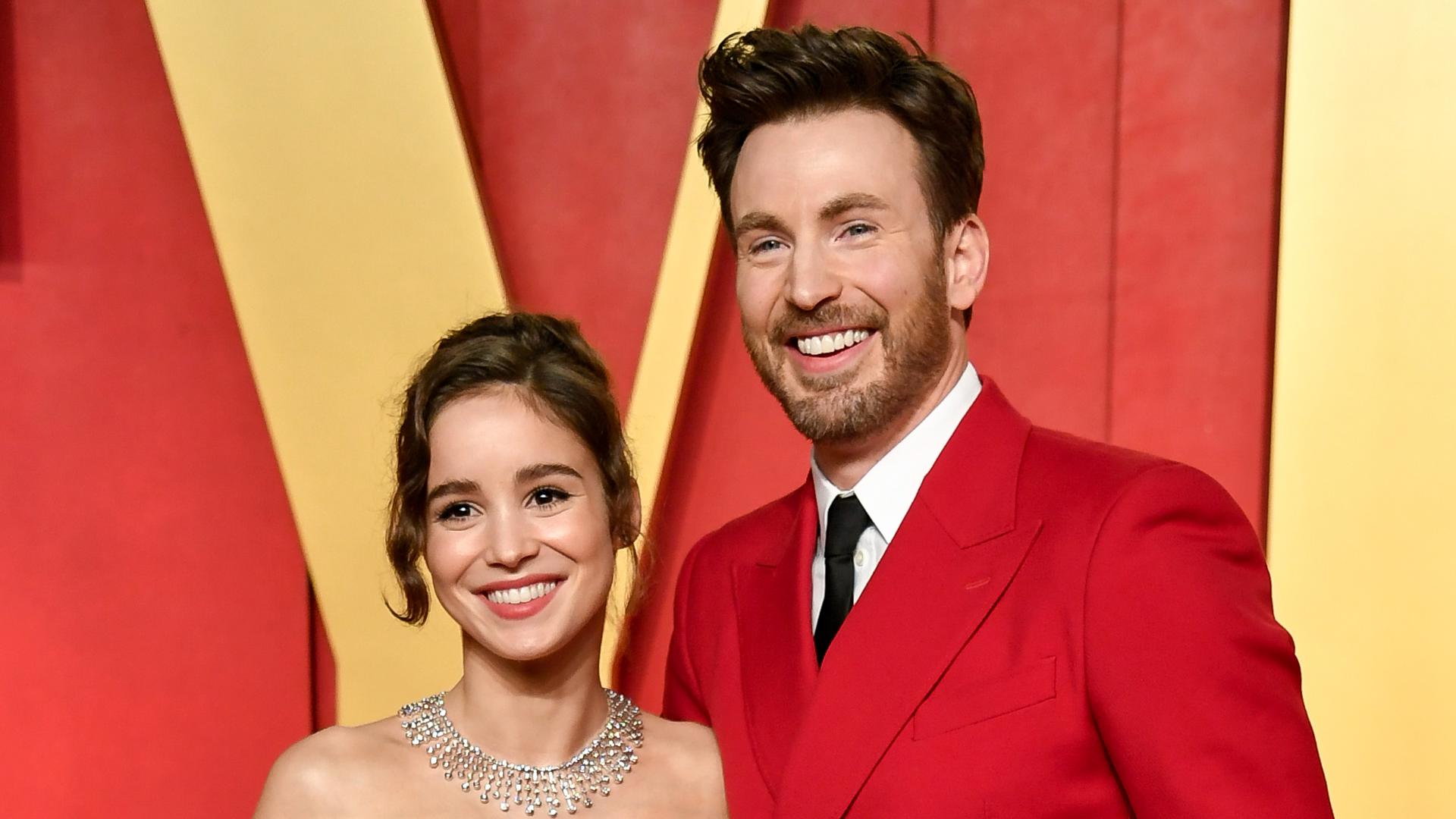 Chris Evans and Alba Baptista welcome their first child | abc10.com
