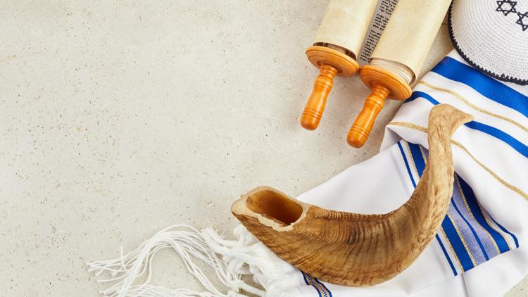 When does Yom Kippur start in 2025? What do you say on Yom Kippur? | abc10.com