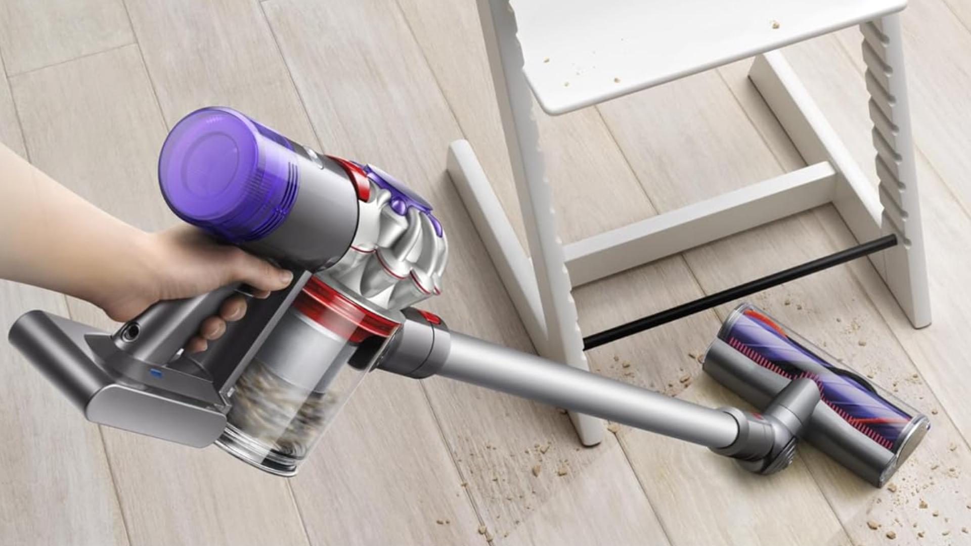 Dyson V7 Advanced Cordless Vacuum Sale | abc10.com