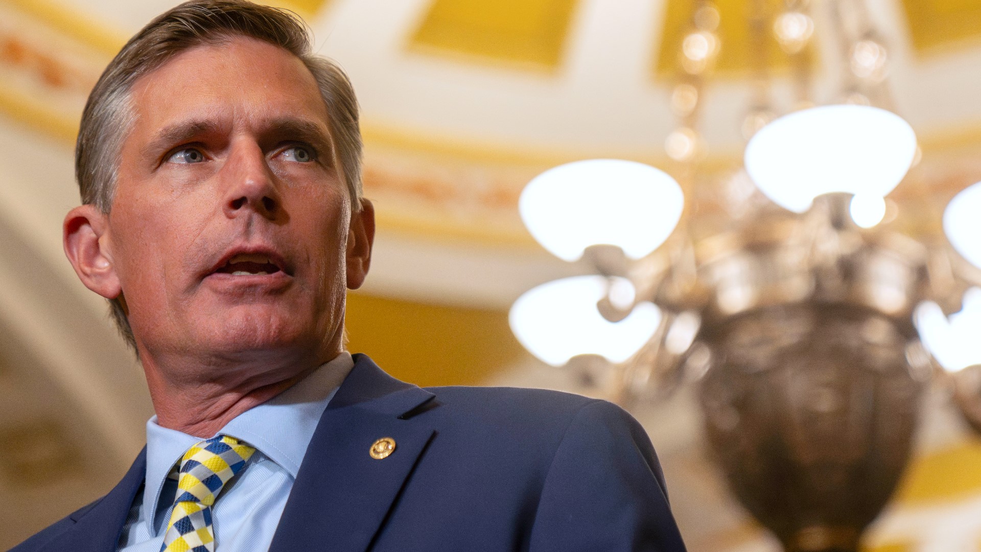 Senators tackle gun violence while ban on assault weapons fades | abc10.com