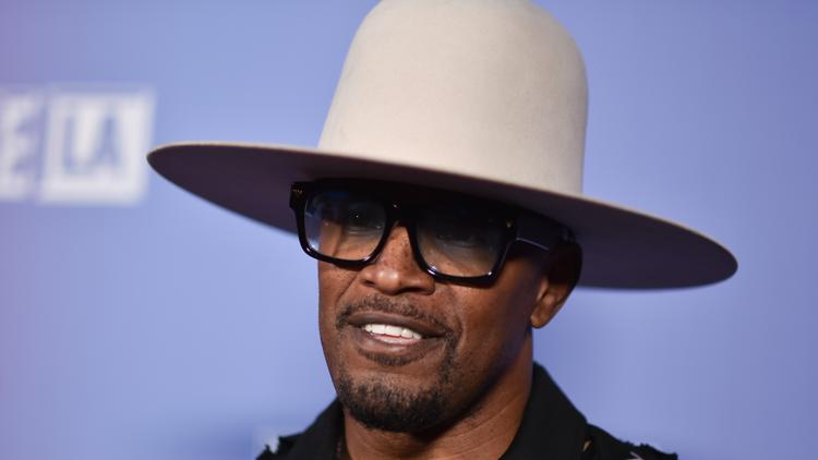 Jamie Foxx expecting baby with girlfriend Alyce Huckstepp | abc10.com