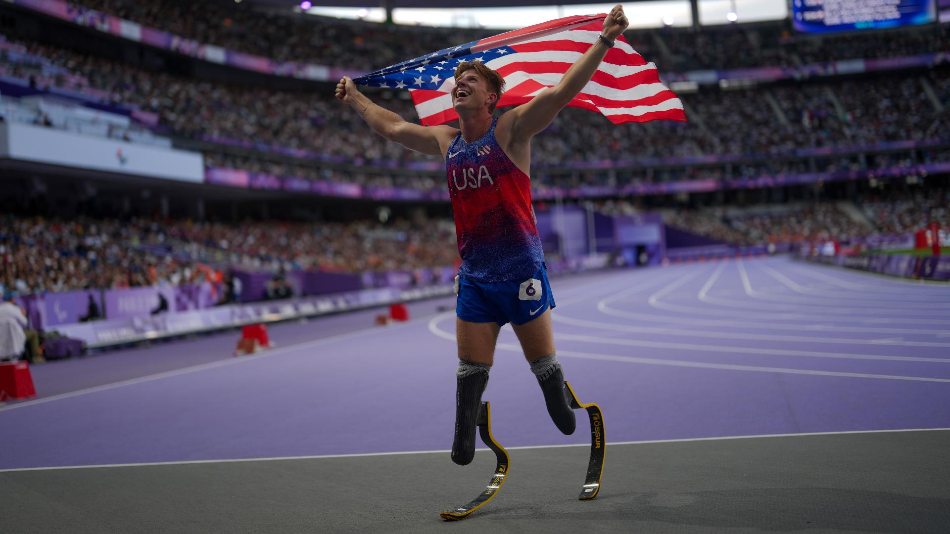 Hunter Woodhall wins Paralympics sprint weeks after wife won gold ...