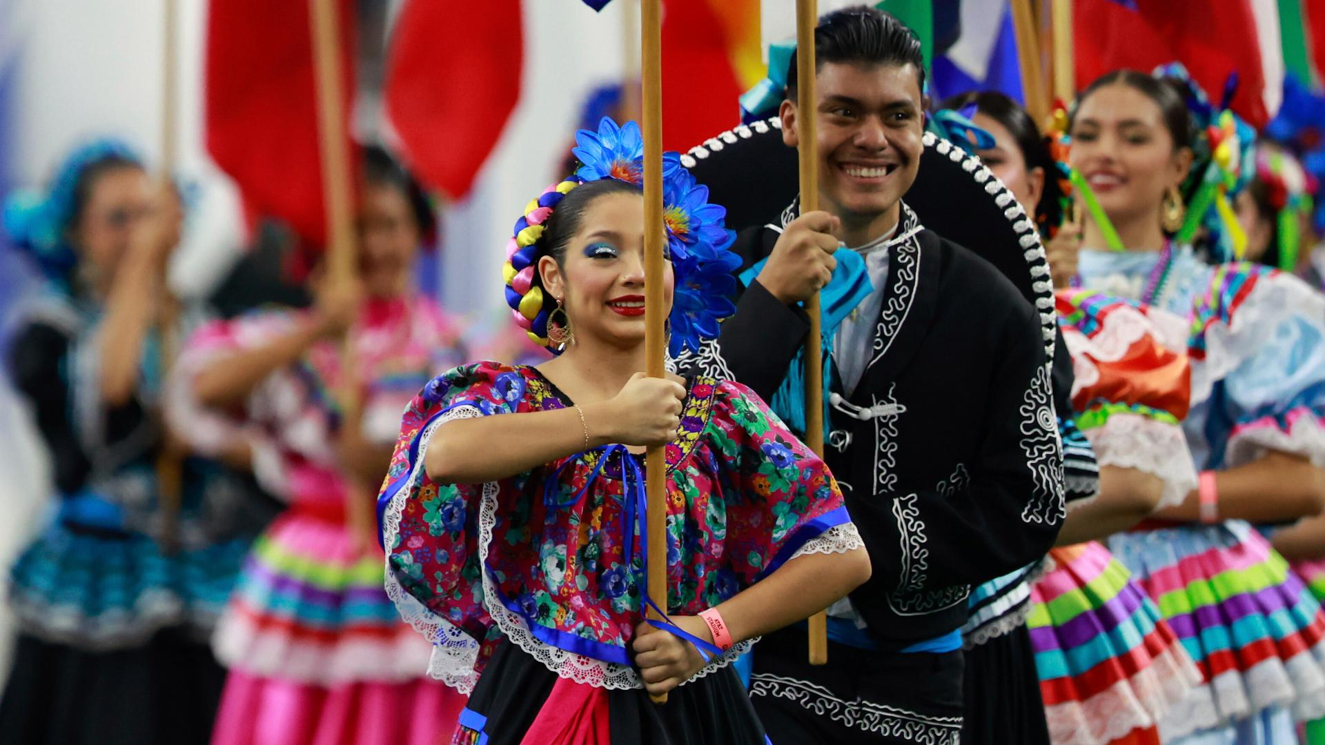Hispanic Heritage Month events pause amid immigration fears | abc10.com