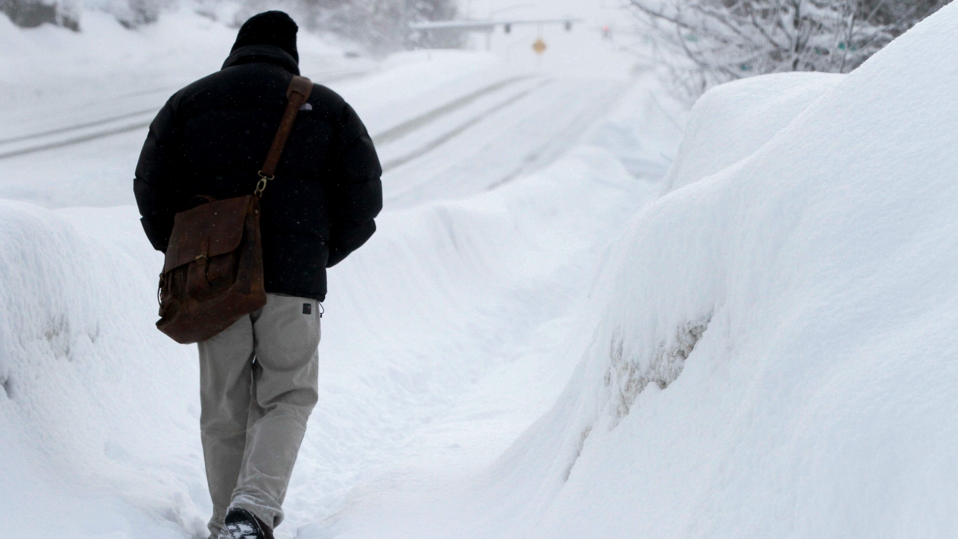 Anchorage sets record for getting 100 inches of snow this early | abc10.com