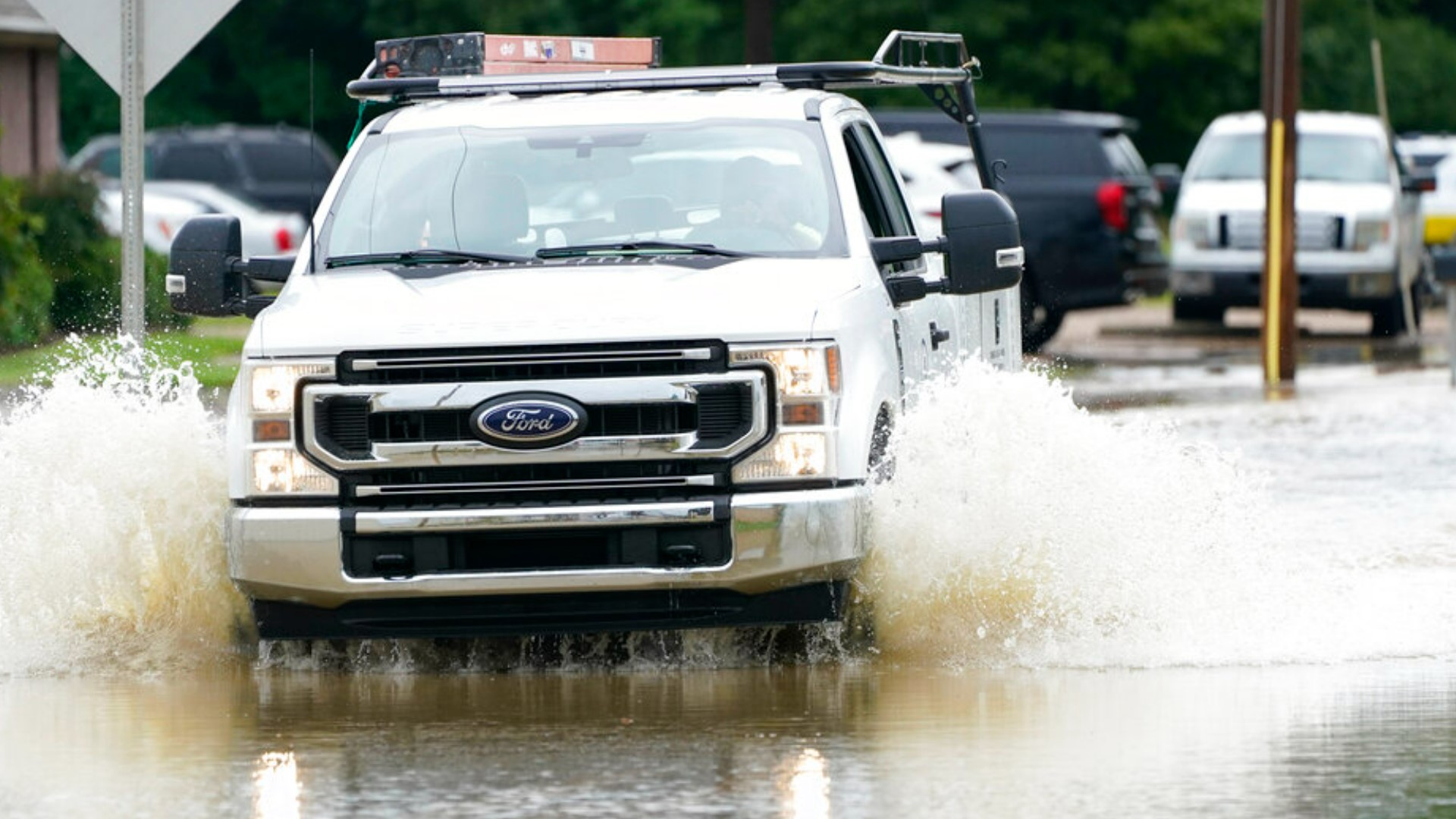 Heavy rain brings flooding across the Deep South | abc10.com