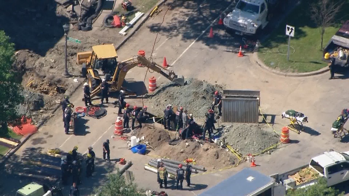 Bodies of two workers recovered after trench collapse | abc10.com