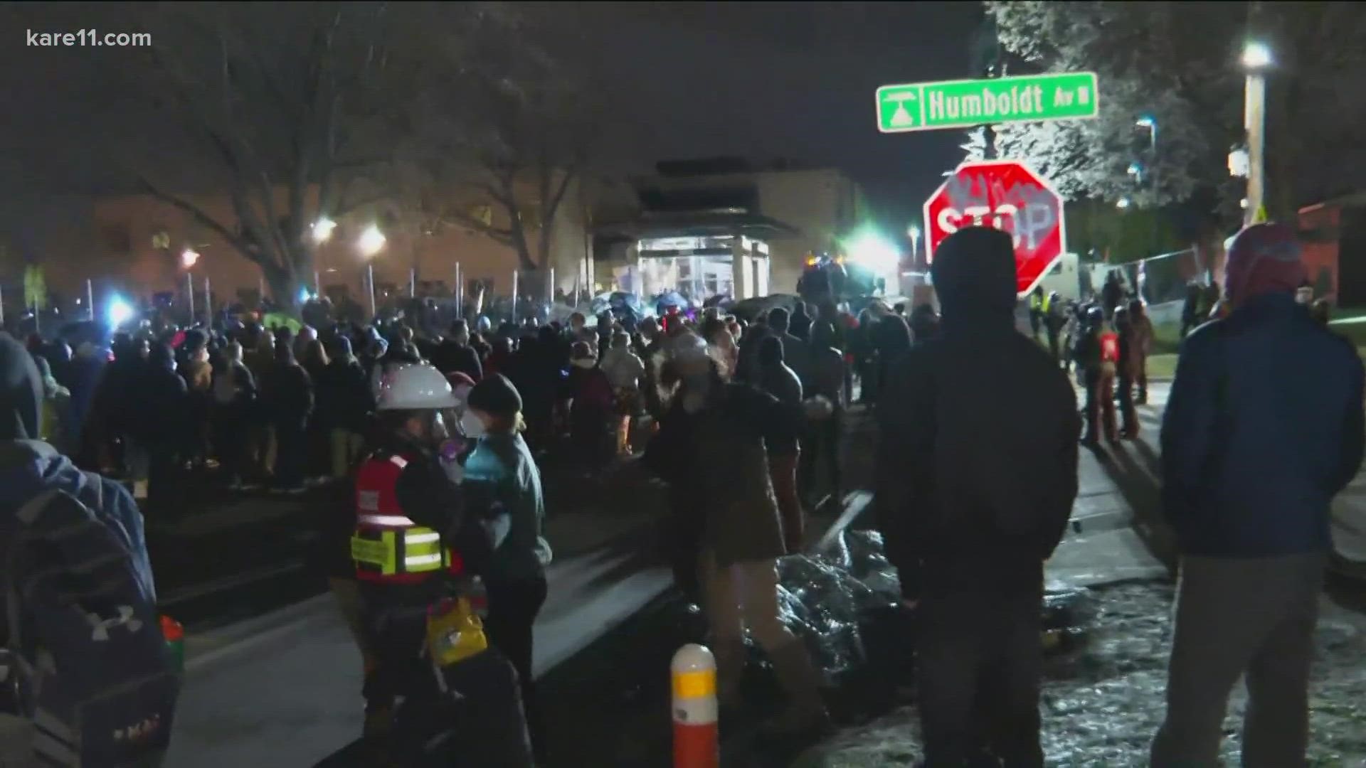 Protests continue for fourth night in Brooklyn Center | abc10.com