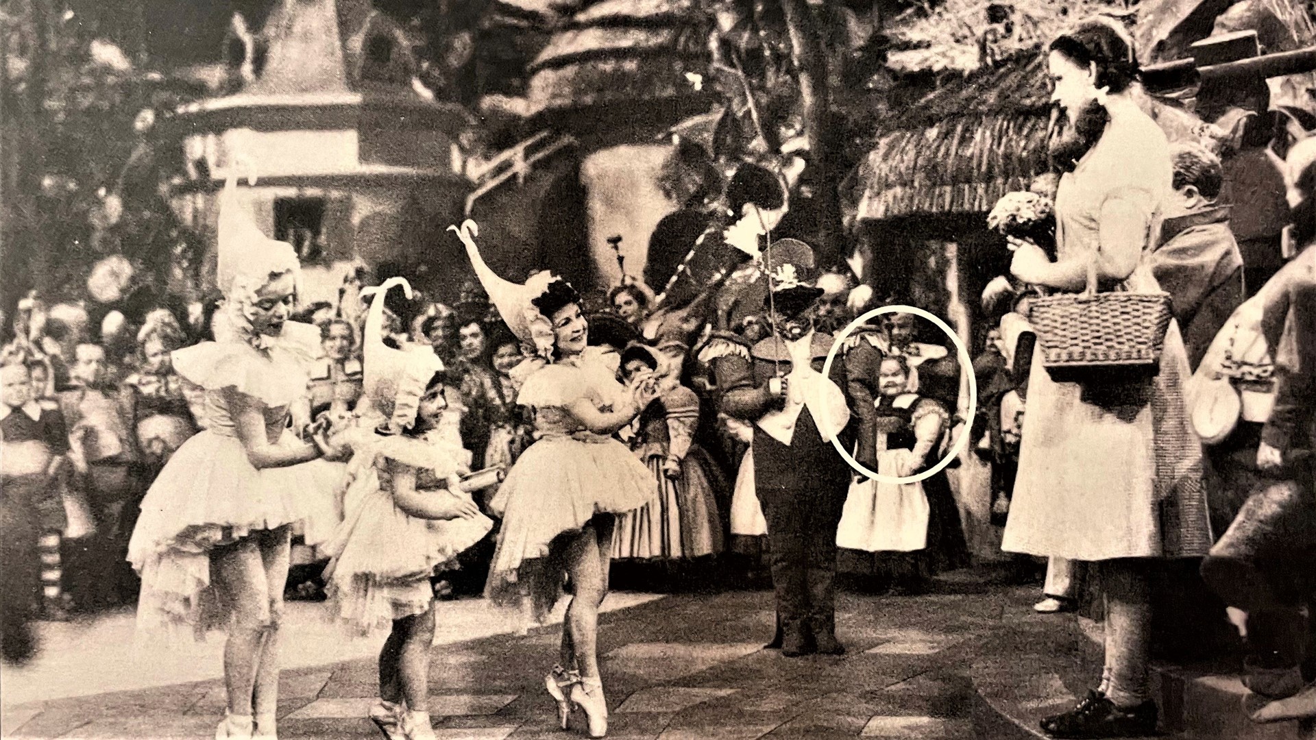 Minnesotan who played Munchkin in 'Wizard of Oz' gets monument | abc10.com