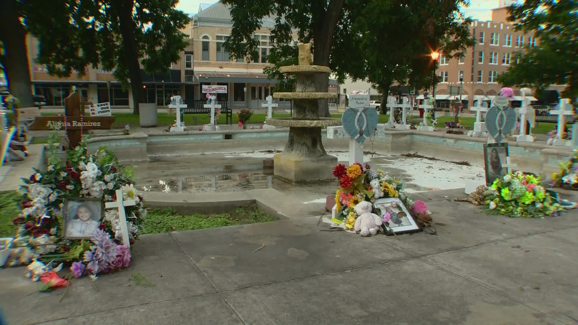 Uvalde one year later: Reflecting on Robb Elementary shooting | abc10.com