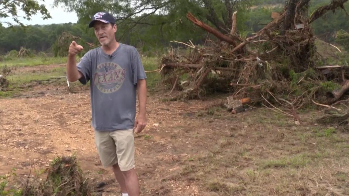 Texas man recalls haunting moments when early-morning floods arrived ...