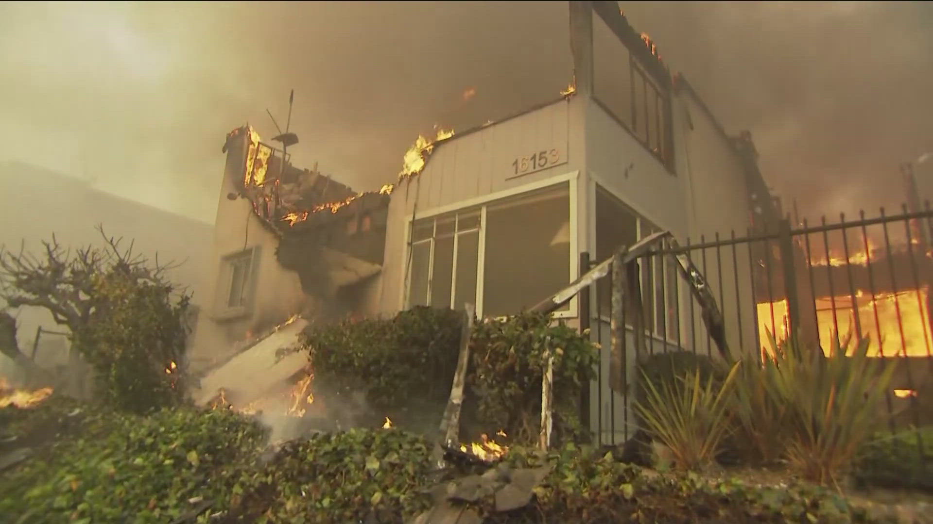 Palisades Fire in Los Angeles: California's Santa Ana winds, explained ...