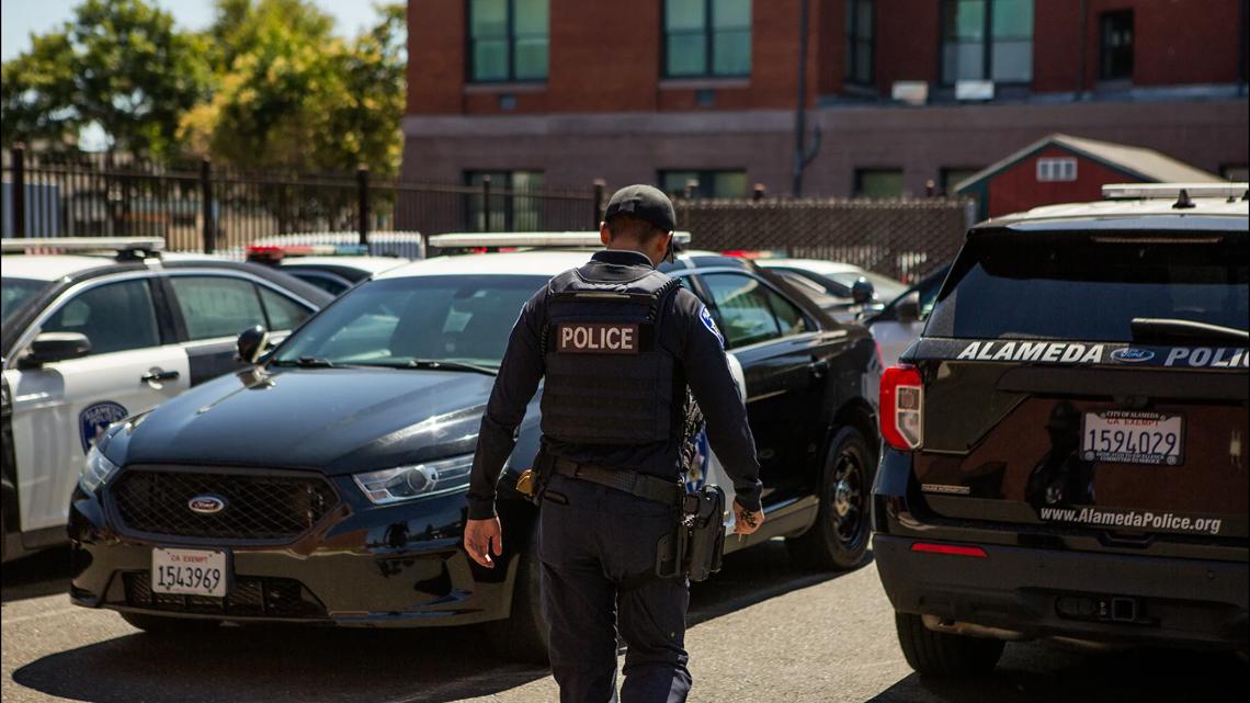 A California city offered a $75,000 bonus to new cops | abc10.com