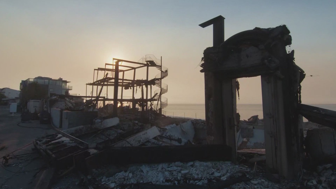 'It was a firestorm': Wildfires devastate Malibu neighborhood | abc10.com