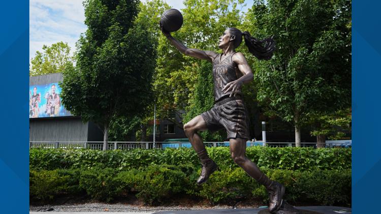 Sue Bird makes history with Seattle statue honor | abc10.com