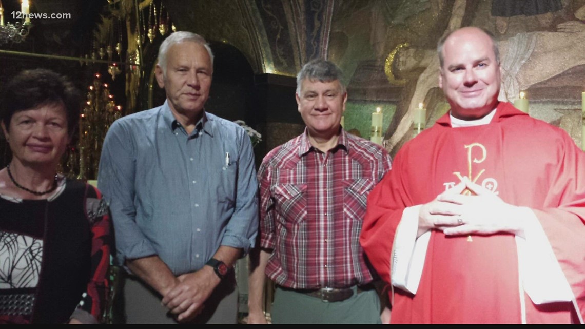 Arizona priest shares own version behind 'Father Stu' | abc10.com