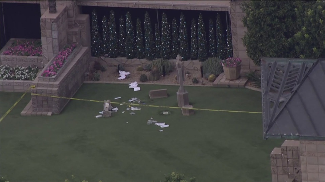 8-year-old from Waukee dead after statue falls on him in Arizona ...