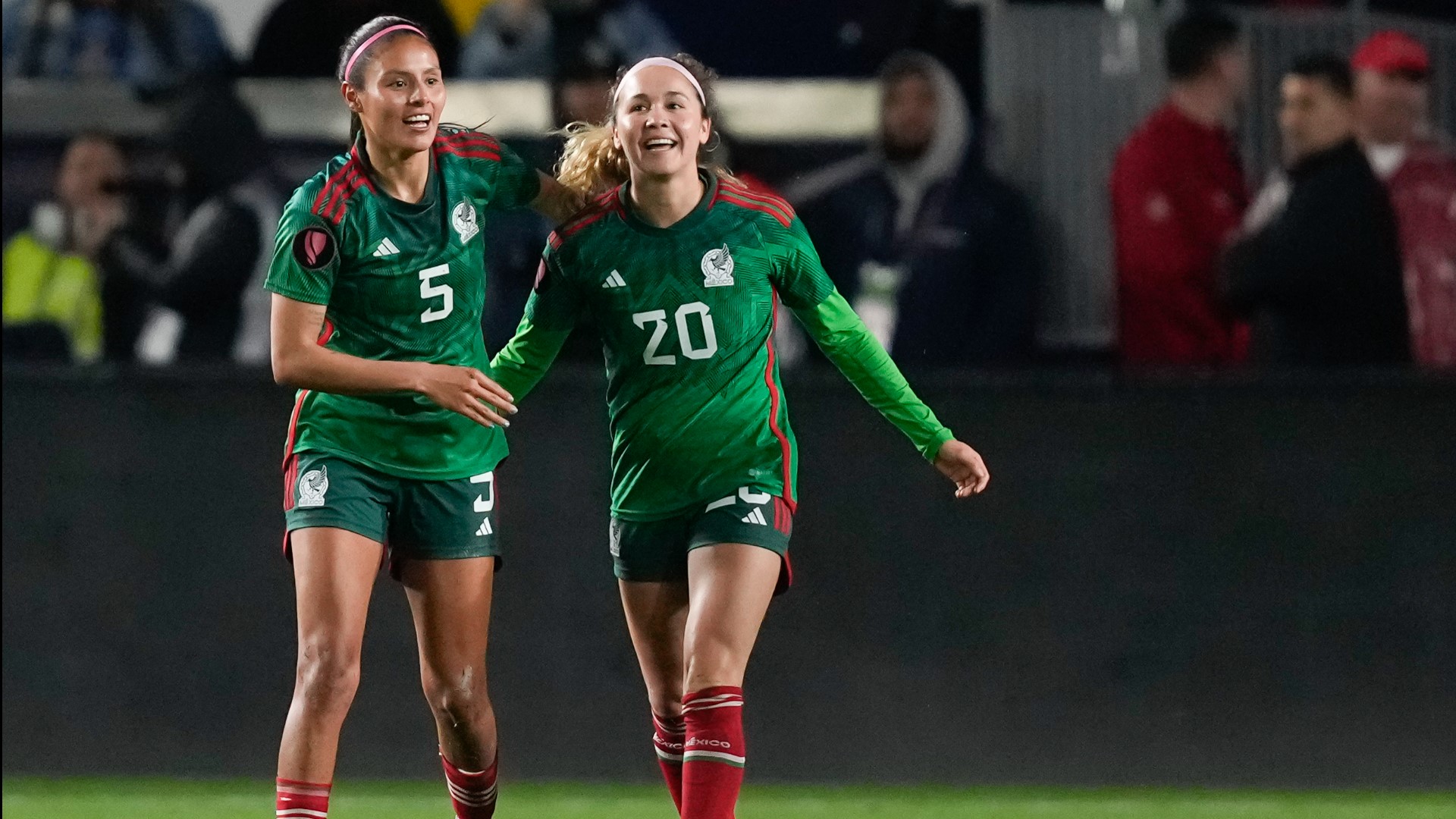 México vence 2-0 a Estados Unidos en la Copa Oro Femenil | abc10.com