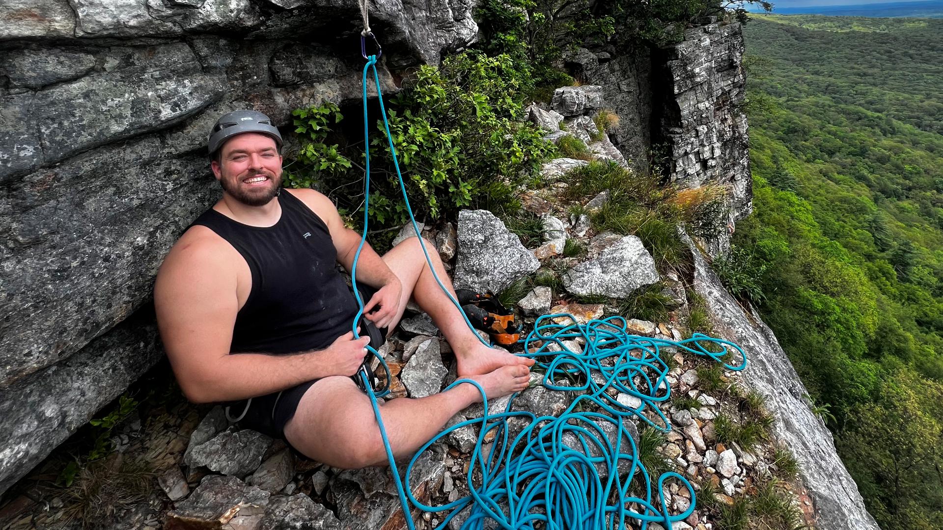 NFL player from Scottsdale now has passion for rock climbing | abc10.com