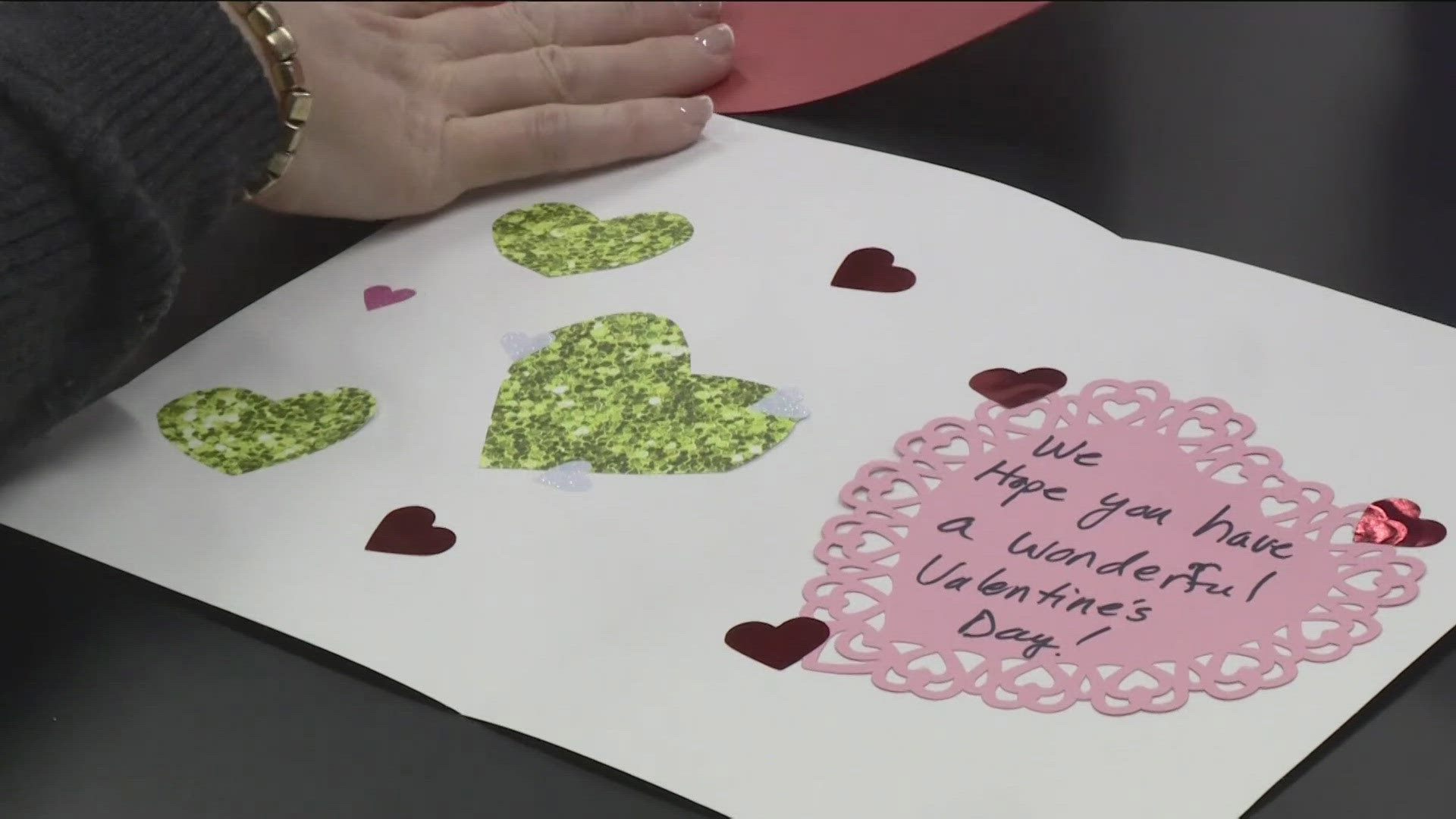 Idaho students deliver Valentine's Day cards to nursing home residents ...