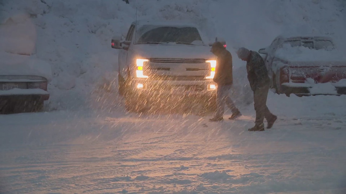 Winter storm creates hazardous driving on I-80 in Sierra | abc10.com