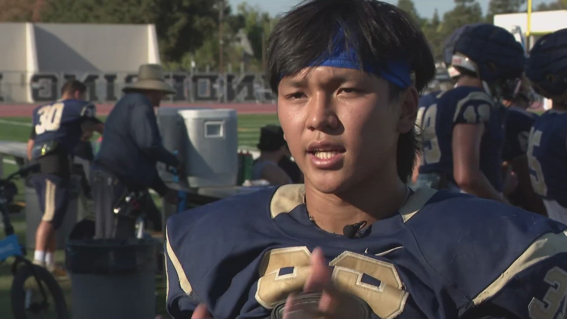 Valley High football players get 2nd chance at season | abc10.com