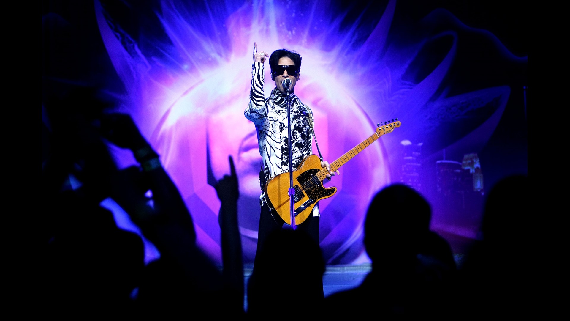 PHOTOS: Prince through the years | abc10.com
