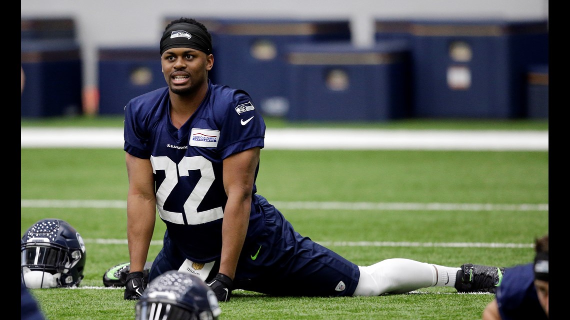 Seahawks trio of rookie RBs get long look during minicamp | abc10.com