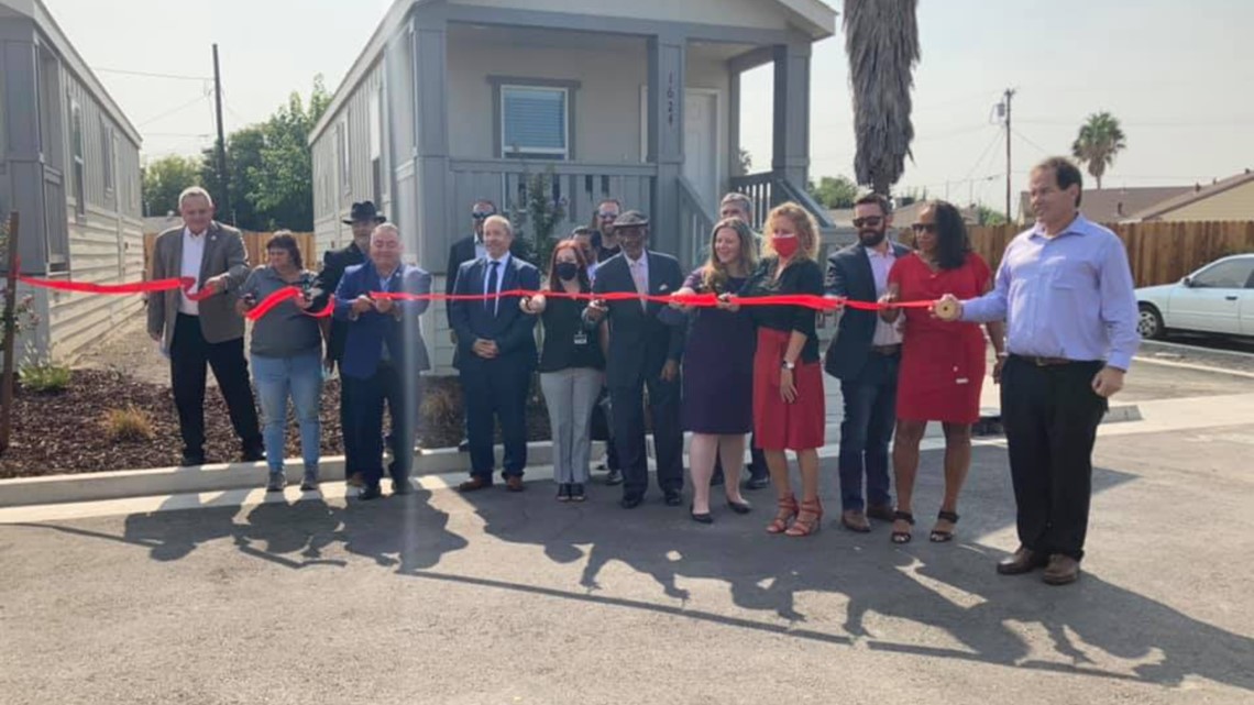 Turnpike Commons: 11 homes built for homeless in Stockton | abc10.com