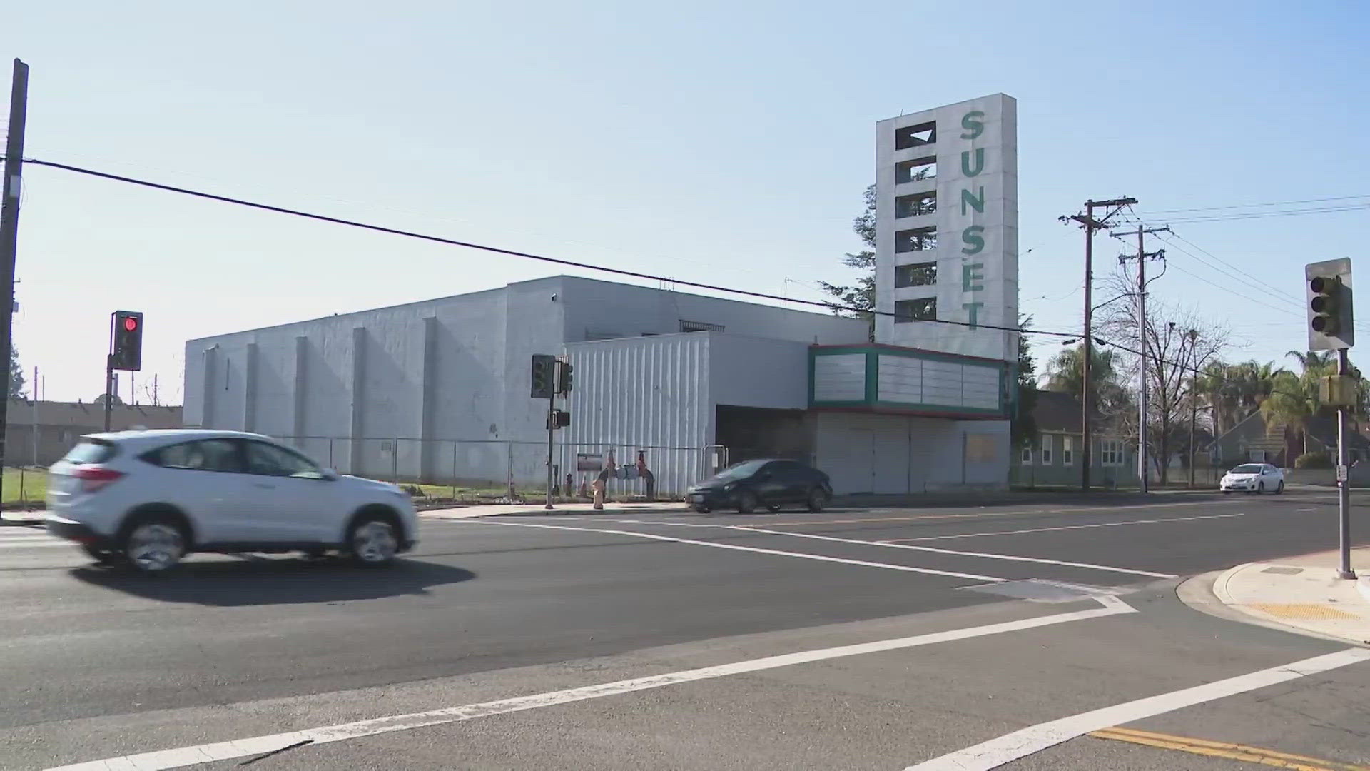 Sunset Theater demolition approved as Lodi backs senior housing plan ...
