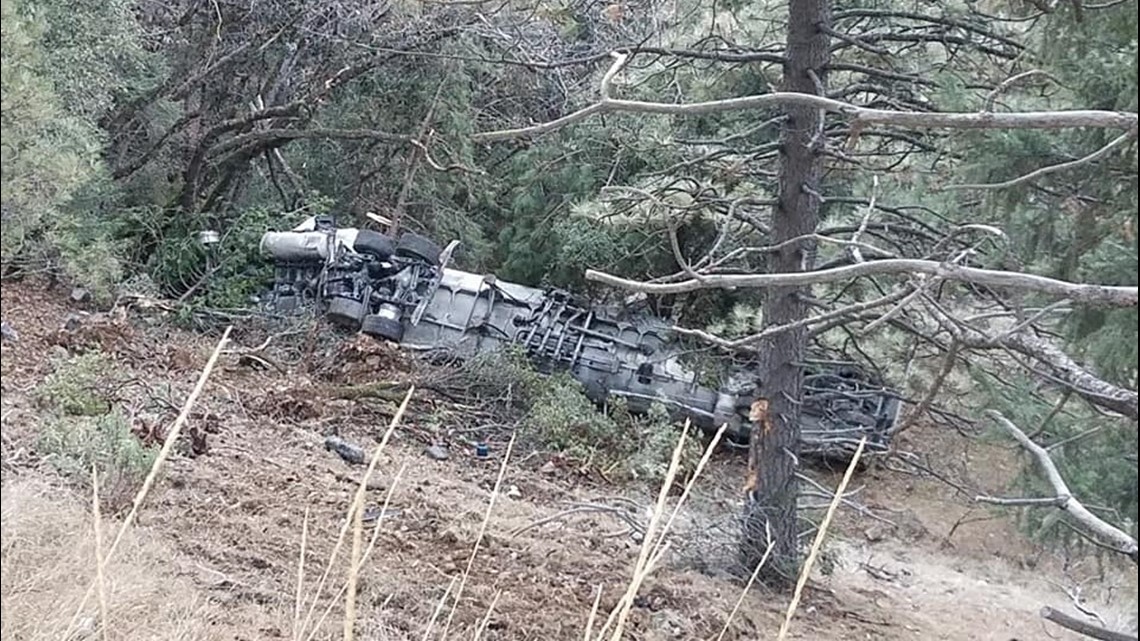 Oil tanker truck goes over cliff, spills jet fuel along I-80 | abc10.com