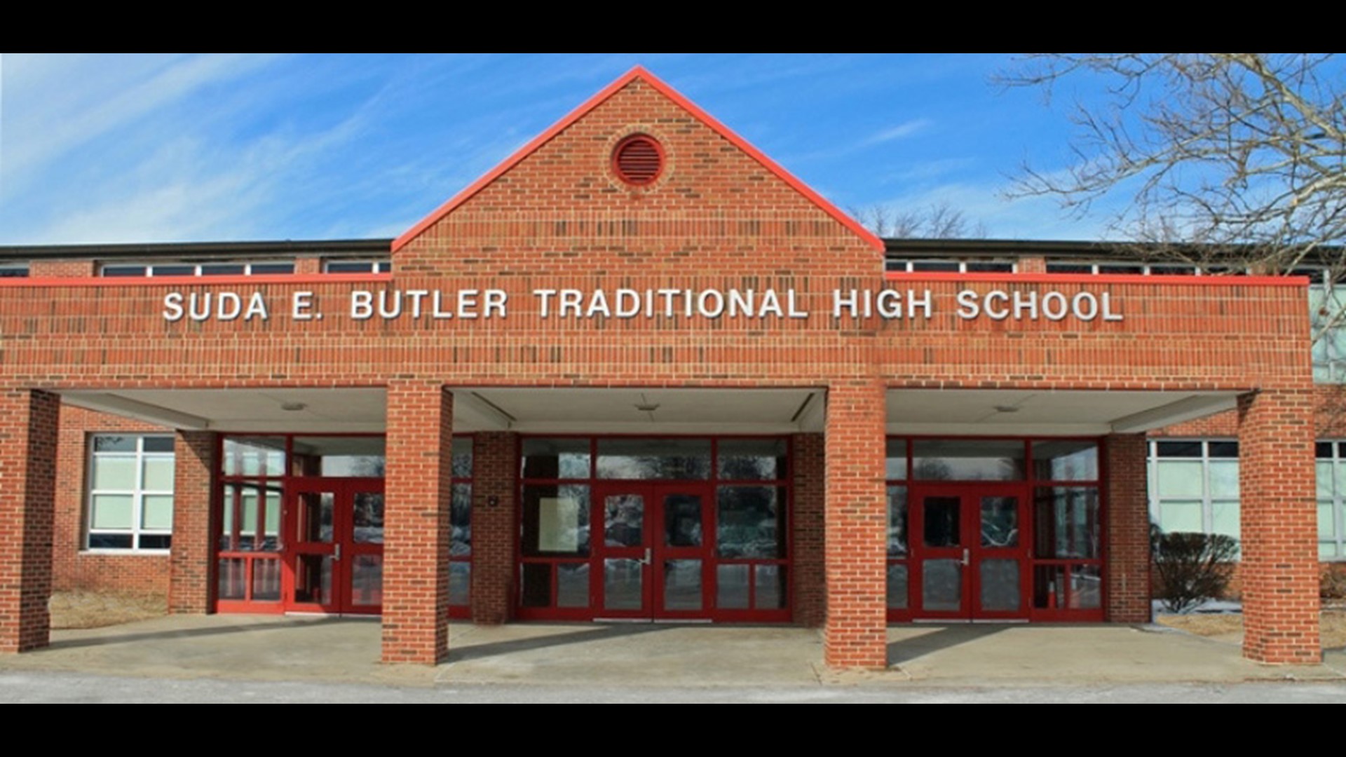 Butler HS hair policy drawing national attention | abc10.com