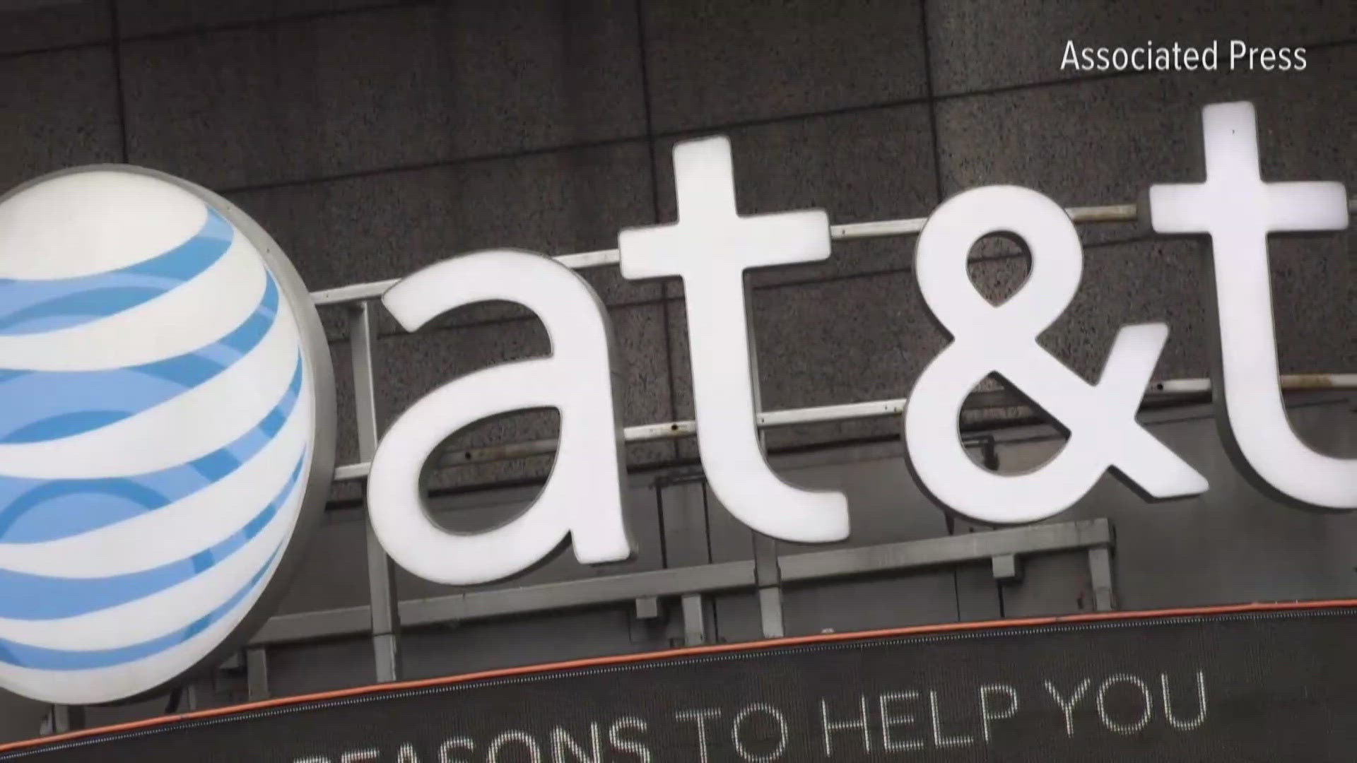 Modesto's Redwood Café plans move to Lathrop | abc10.com