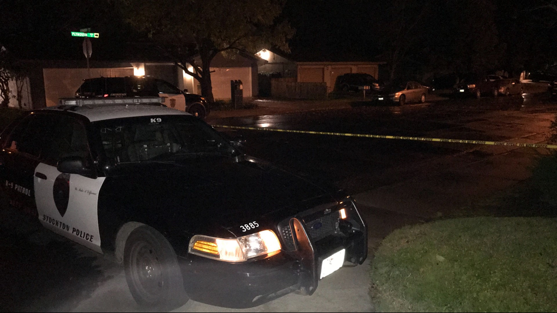 Police Stockton Police Officer Says He Saw Knife Assault Before
