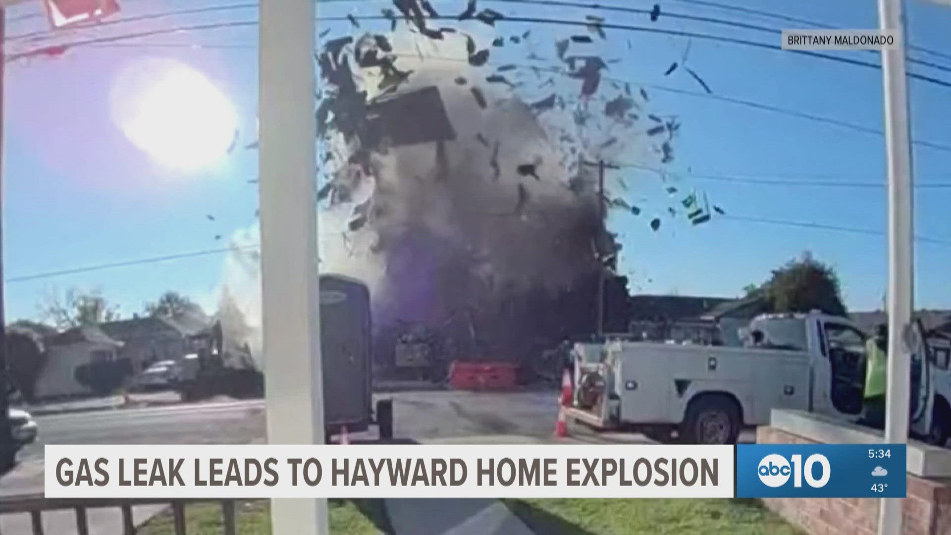 Construction crew hits gas line before explosion near Hayward | abc10.com
