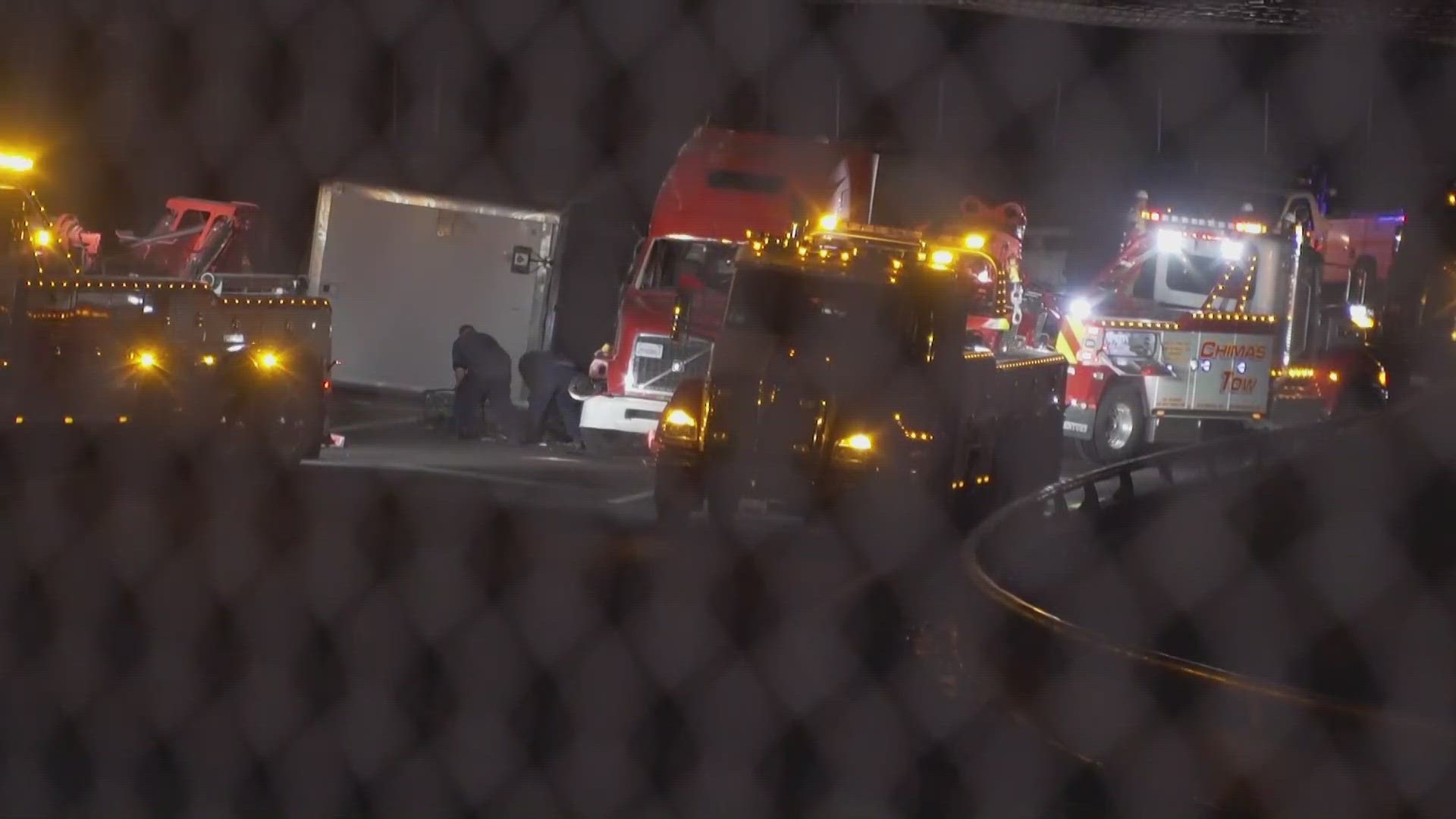 Overturned big rig on I-5 ramp near Broadway in Sacramento | abc10.com