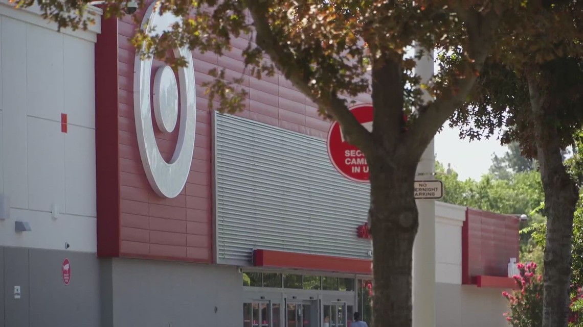 Target theft caught on camera draws attention to theft policies | abc10.com