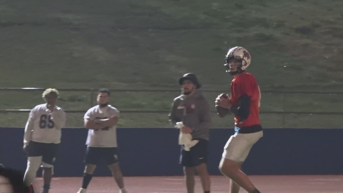 American River College football team eyes deep playoff run | abc10.com