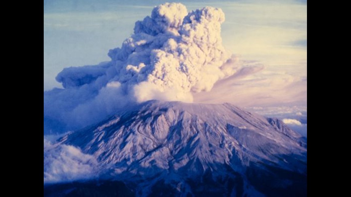 Hawaii volcano raises concerns of eruptions along West Coast | abc10.com