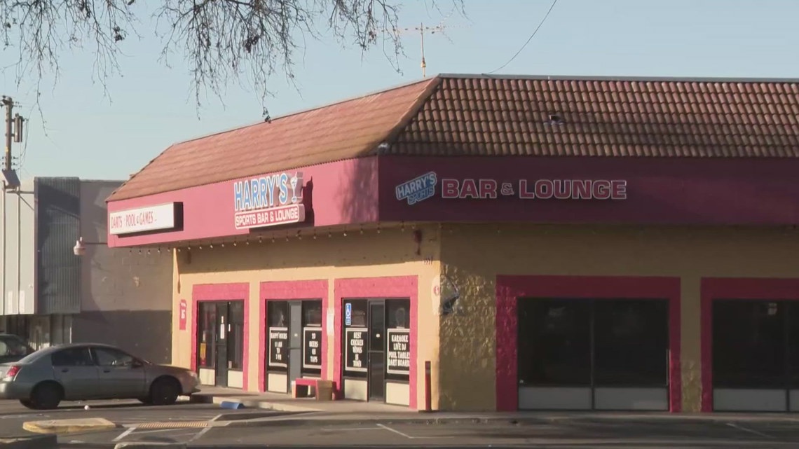 1 hit by car, killed after brawl outside Harry’s Lounge in Sacramento ...