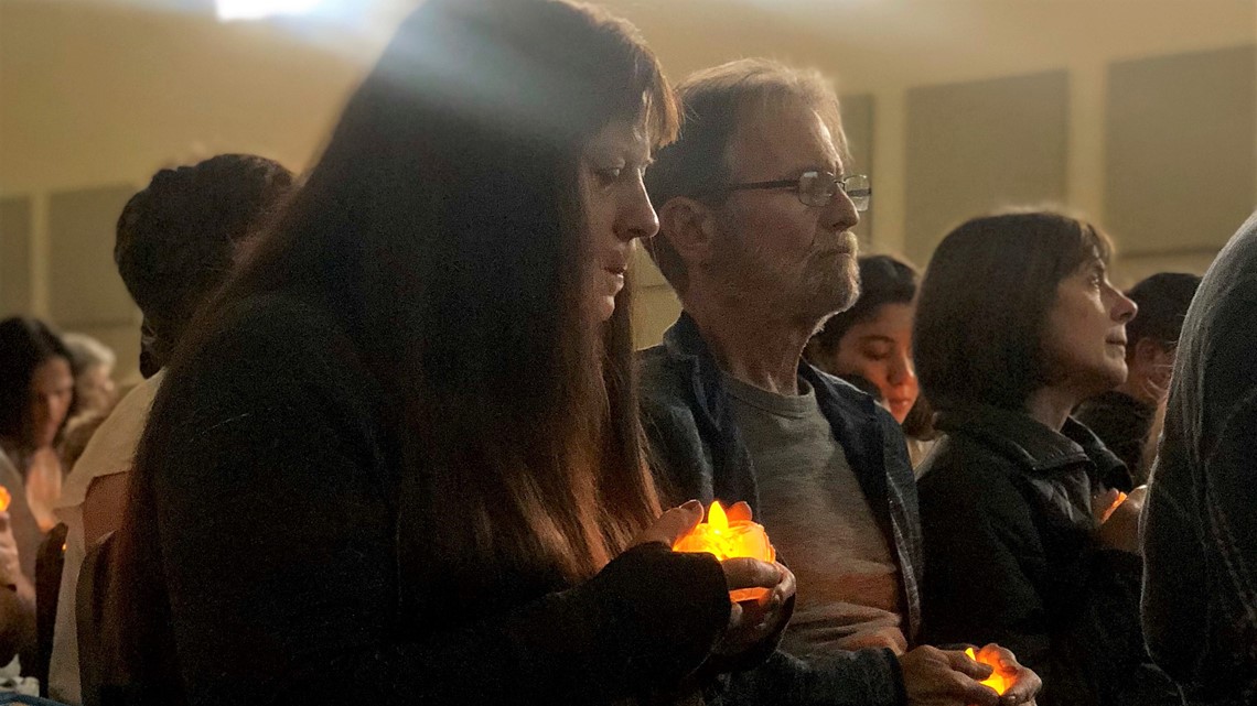 Camp Fire: Volunteers aim to pray for, support 10,000 impacted families ...