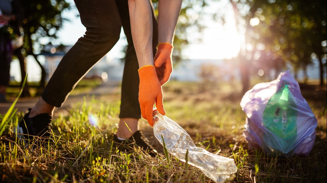 Sacramento hosts trash pick up initiative for Earth day | abc10.com