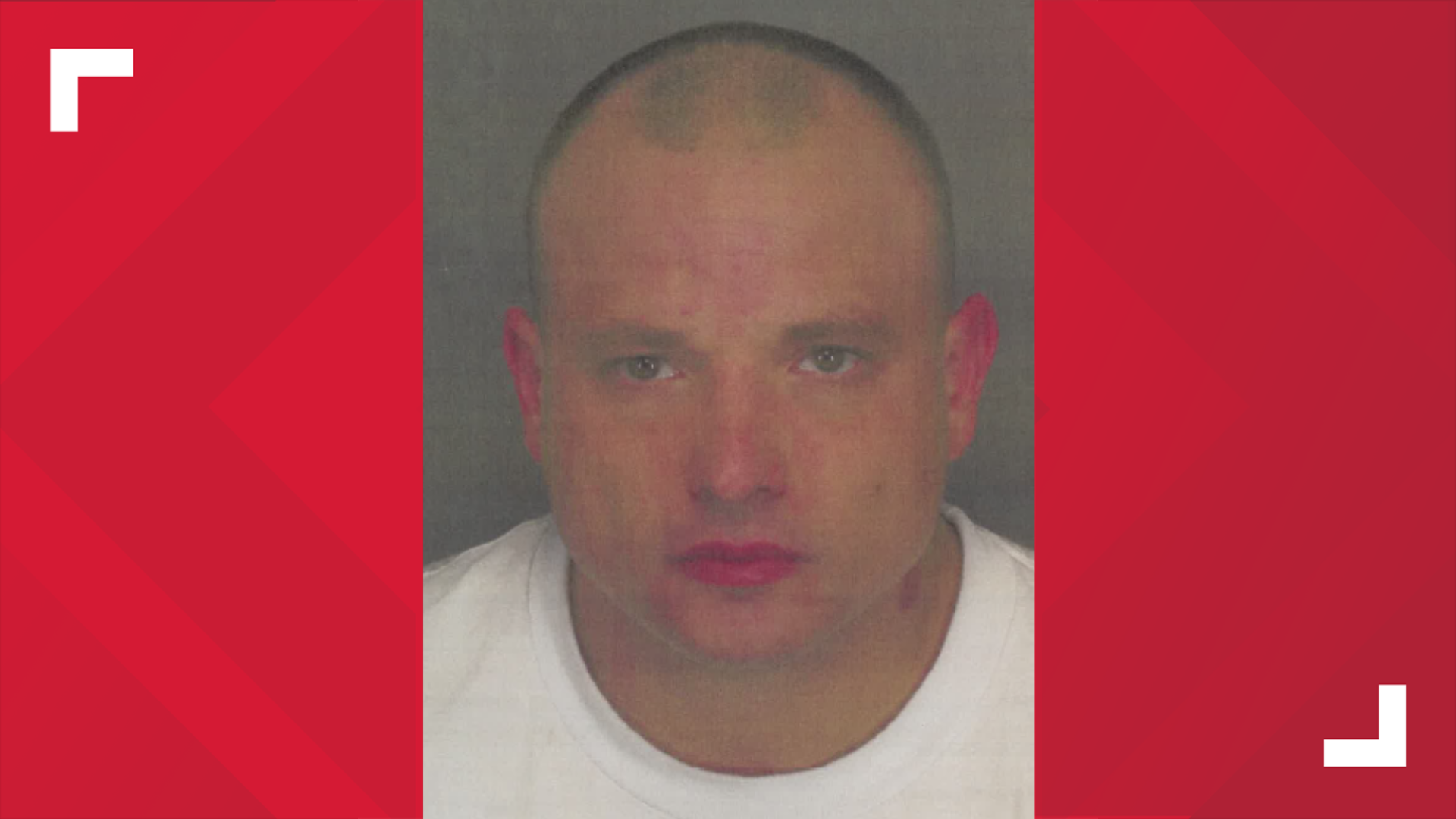 Manteca man arrested by SWAT after evading, assaulting police | abc10.com