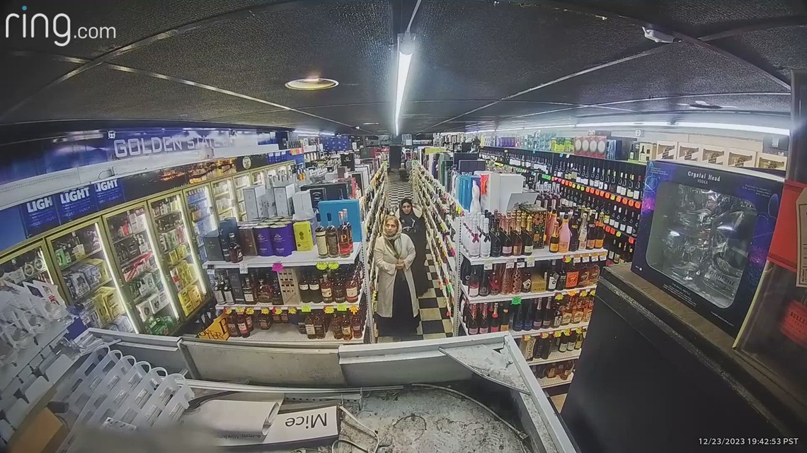 Sacramento liquor store thieves walk off with thousands in liquor under their skirts | abc10.com