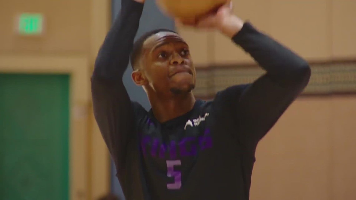 Sacramento Kings' De'Aaron Fox named NBA All Star in 2023 | abc10.com