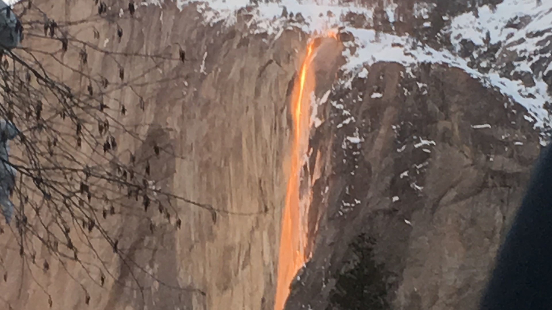 Yosemite Firefall set to manifest in February 2022 | abc10.com