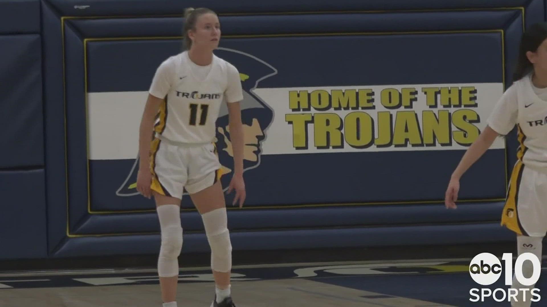 Teagan Brown, Jessica Crannell lead the Oak Ridge Trojans' domination ...