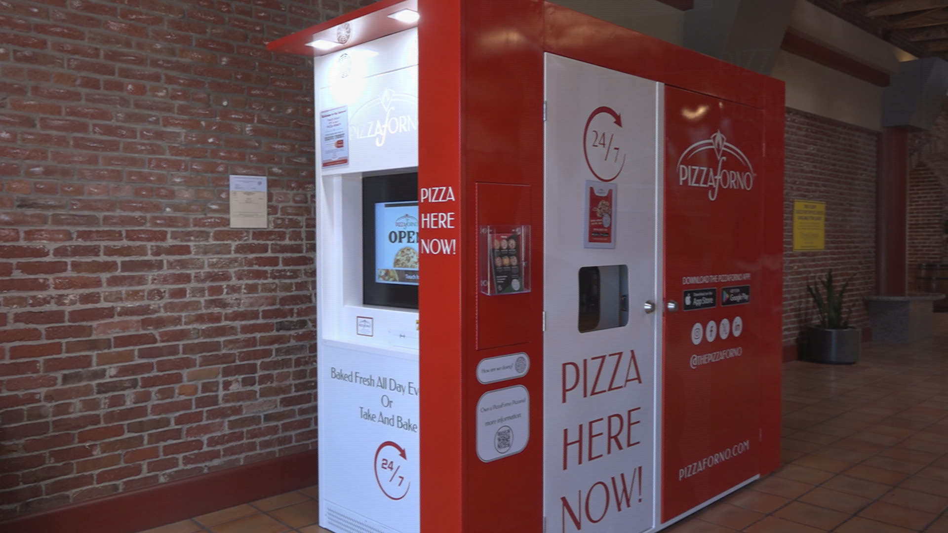 Pizza vending machine debuts in Sacramento County | abc10.com